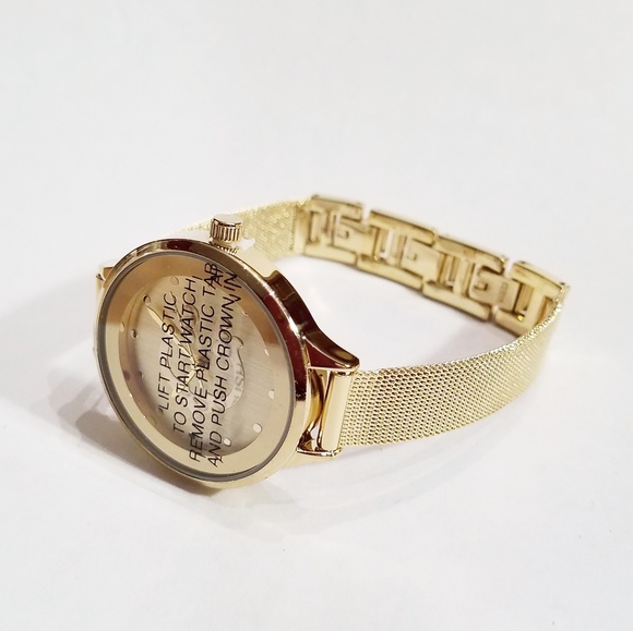 C. Wonder | Accessories | Gorgeous Gold Signature C Dial C Wonder Watch ...